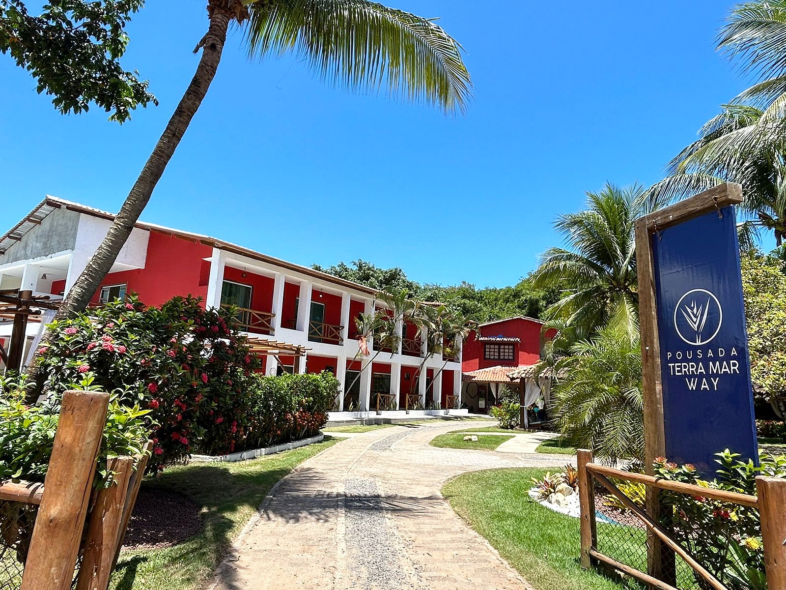 Venha para a Pousada Terra Mar Way, em Barra Grande -Maraú - Café com Shah